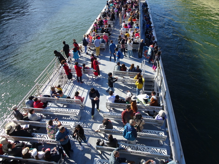 2019秋のヨーロッパ旅☆☆7日目シテ島『サントシャペル（Ste-Chapelle）』 : おいしい日々