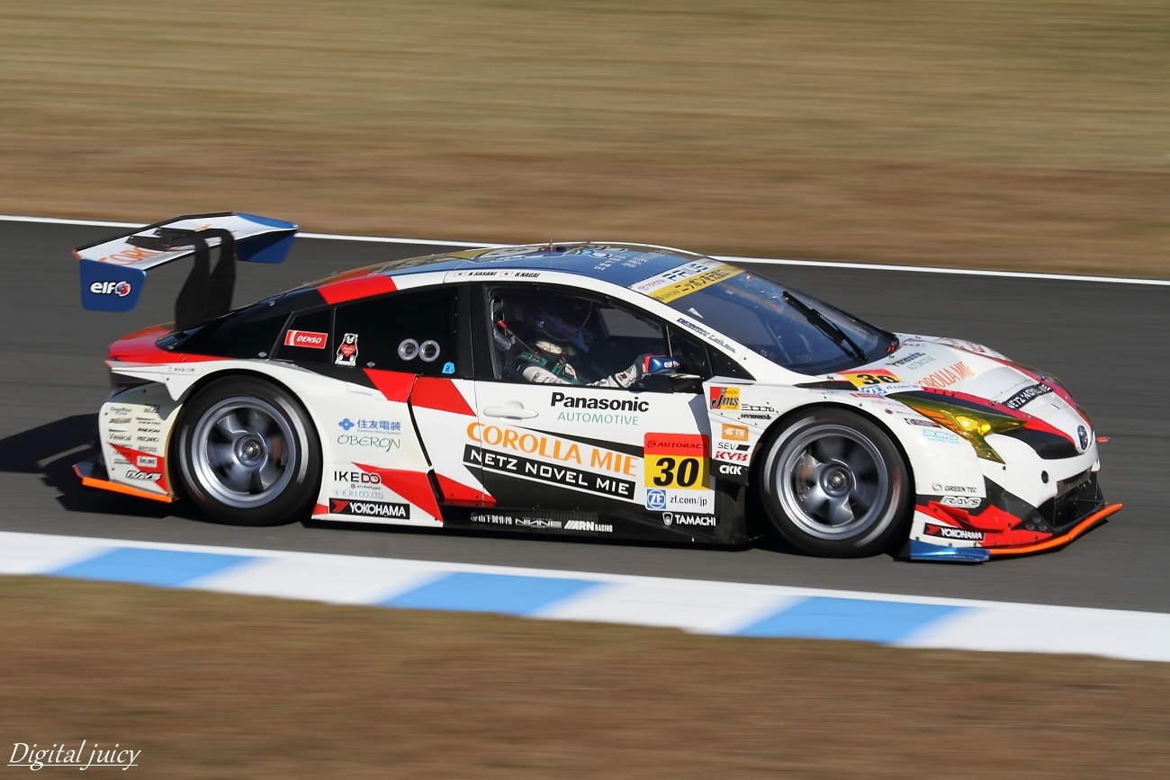 GT300 ： #30 TOYOTA PRIUS apr GT : Digital juicy