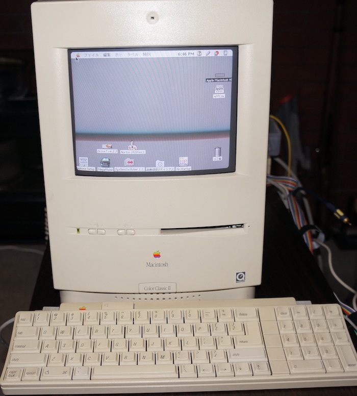 Macintosh Color Classic II のコンデンサ交換とApple IIe Card Macintosh Color Classic II のコンデンサ交換とApple IIe Card