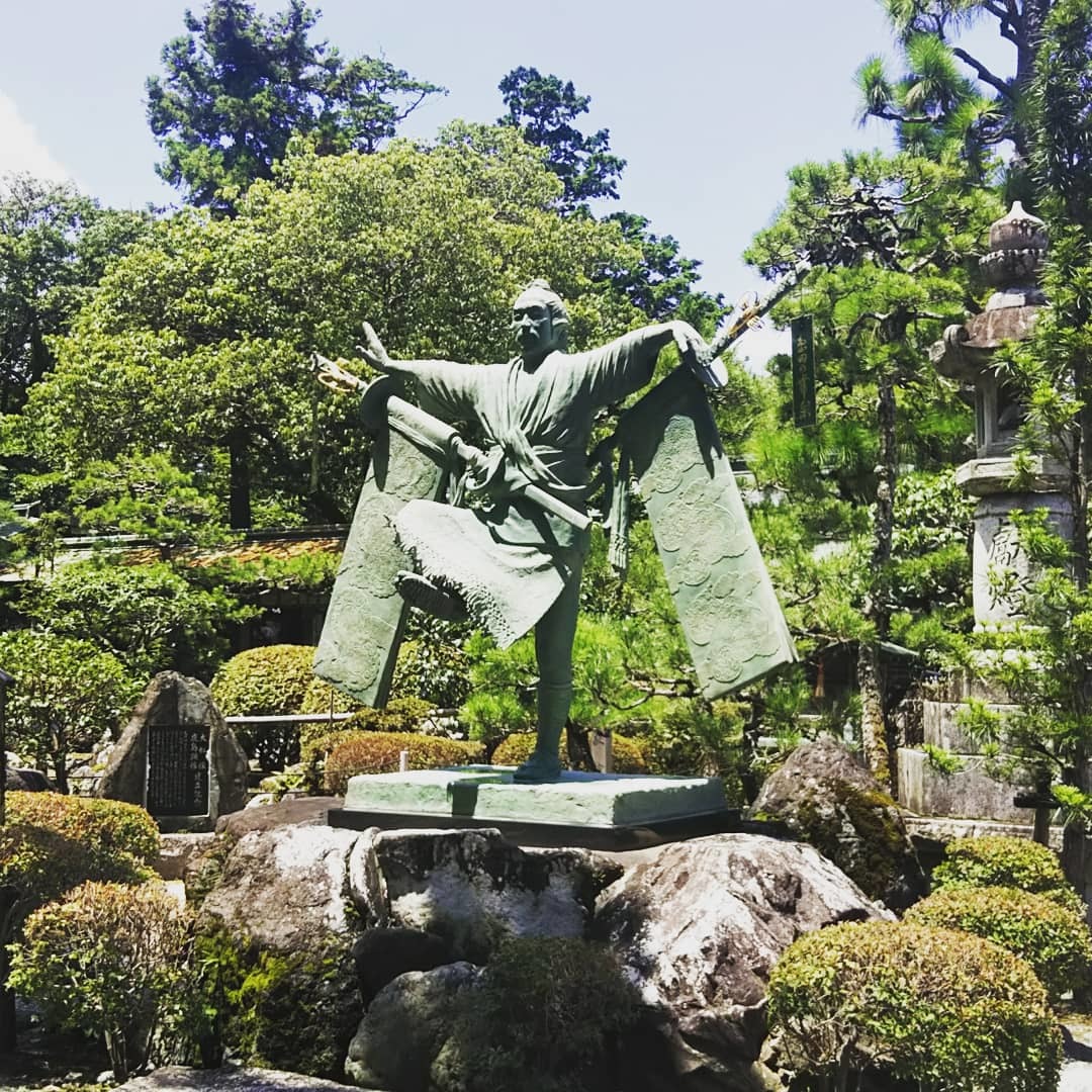 リニアは赤字確実。なのになぜ？ : まじゅらーしんがぷら