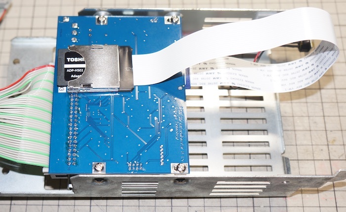 Macintosh SE/30 コンデンサ交換、またたび。^o^;; : R/C 小型 Macintosh SE/30 コンデンサ交換、またたび。^o^;; : R/C 小型