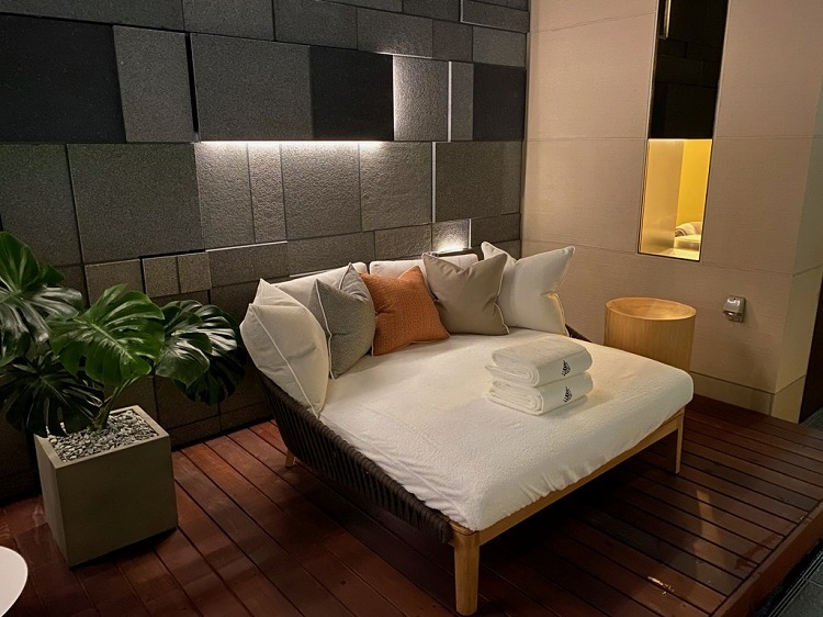 なかなか入れない･･･FS東京大手町のプール : hoteloG．