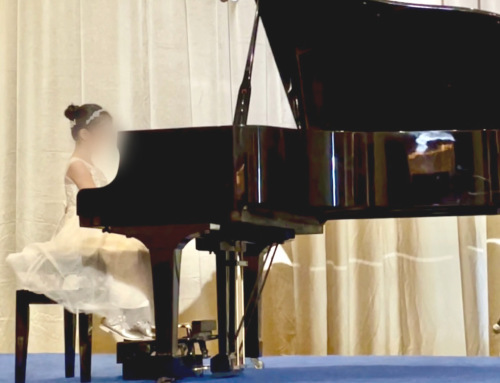 娘7歳 はじめてのピアノ発表会 : イロトリドリノ暮らし〜バンコク編〜