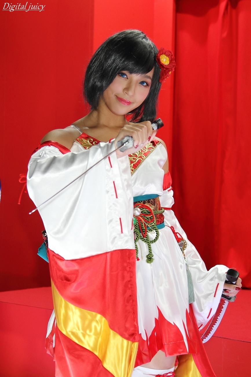 藤咲百合香 さん（6waves ブース） : Digital juicy