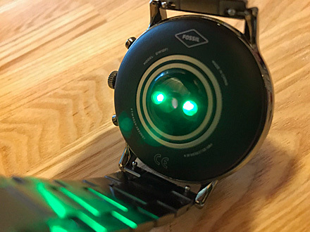 Fossil THE CARLYLE HR（Gen.5） : 幌馬車2台の道楽日記