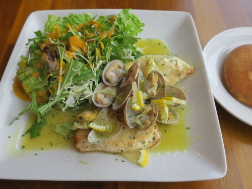 鵠沼海岸「地中海料理 セベリコ」 : 散歩 寄り道 喫茶店（旧 鵠沼 江ノ電 春夏秋冬）