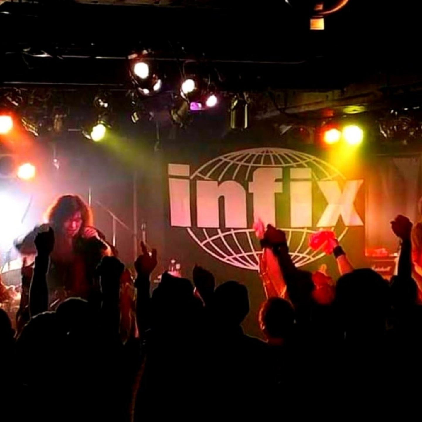 本日はinfixチケット発売に福岡CROSSFM『バリカタロック』と！ : infix 公式ブログ『長友仍世のThankyou-Audience！』