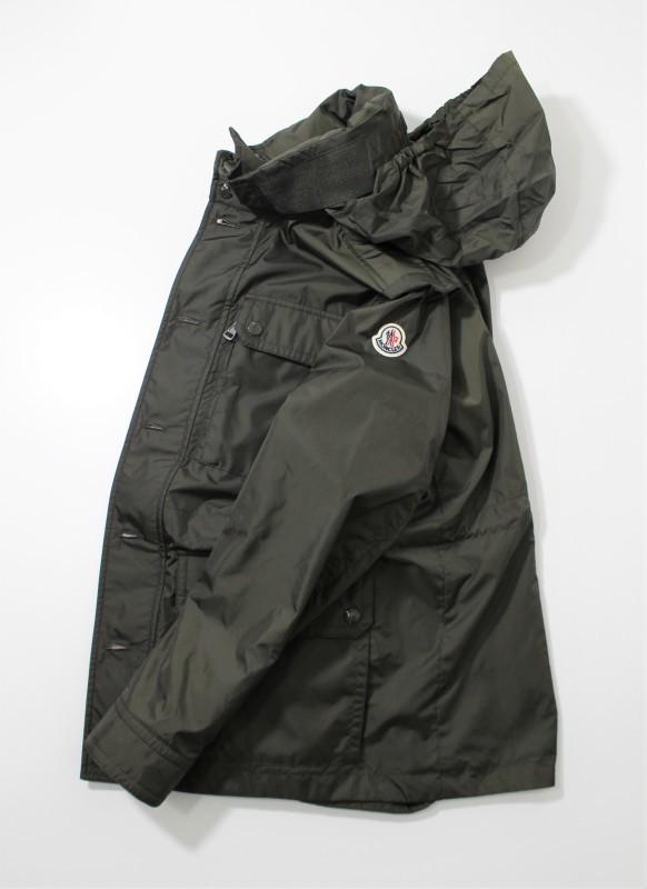 MONCLER LEZ : COSMIC MONCLER LEZ : COSMIC