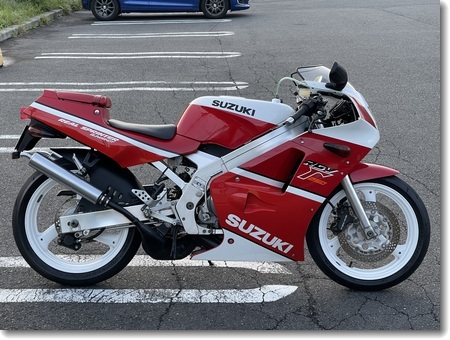 山下様専用 rgv250ガンマ vj22 シートカウル一式(中古】RGV250γ 山下様専用 rgv250ガンマ vj22 シートカウル一式(中古】RGV250γ