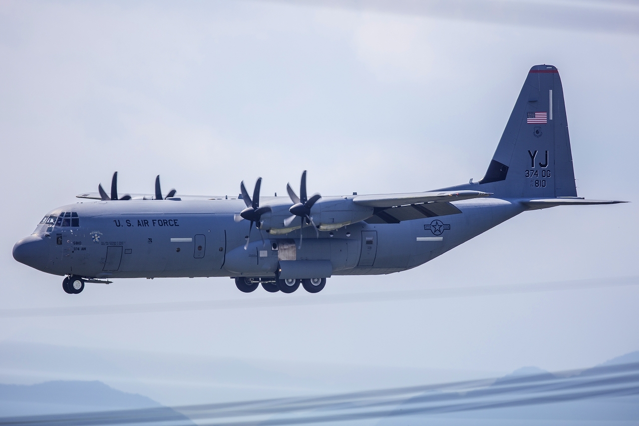 C-130J’s 374AW/36AS YOKOTA AIR FORCE BASE : WILD BLUE YONDER