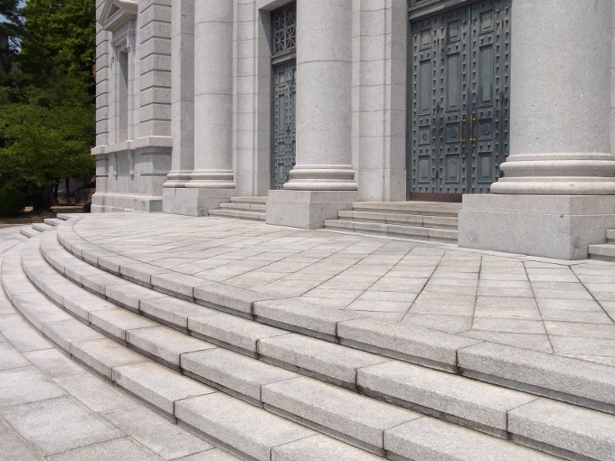 旧海軍兵学校大講堂（海上自衛隊第一術科学校大講堂） : 近代建築Watch