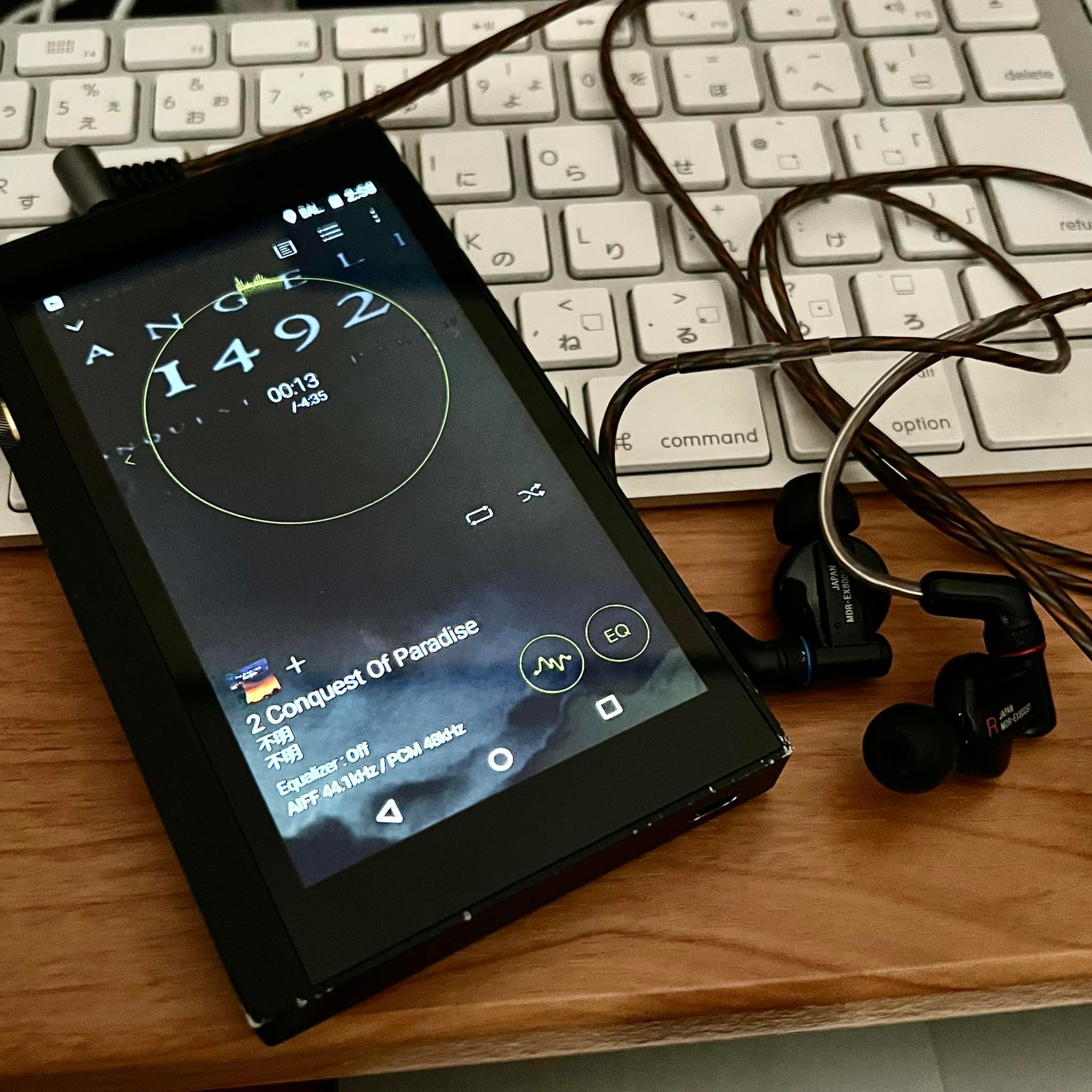 SONYのモニターイヤホン MDR-EX800STを購入。2.5mmバランス SONYのモニターイヤホン MDR-EX800STを購入。2.5mmバランス