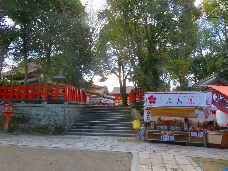 八坂神社と円山公園の花見席20220327 : ヒストリカル・シェア！（京都中心の四季・歴史・祭…）