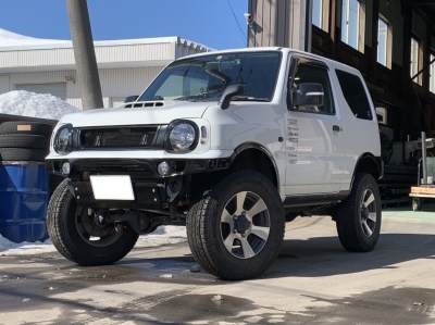 JB23Wフロントバンパー交換、塗装塗り分け☆ : 北海道のジムニー専門店！J-up companyのBLOG