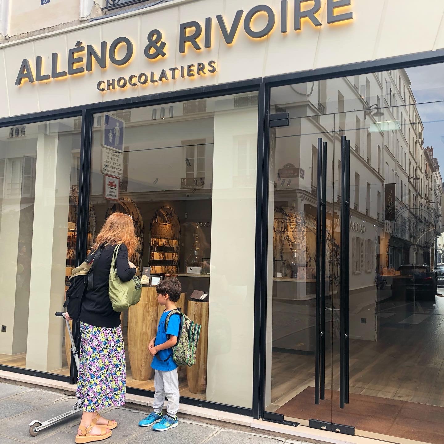 Alléno & Rivoire ヤニック・アレノとオレリアン・リヴォワールのチョコレート専門店 : keiko's paris ...
