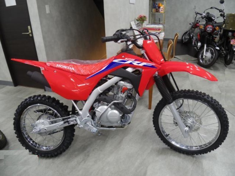 CRF125F入荷！ : バイクの横輪